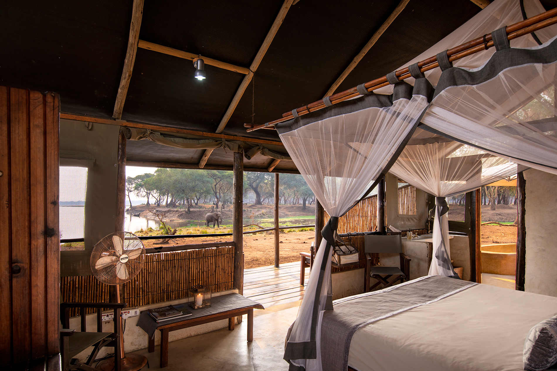 Old Mondoro - Sambia Safaris